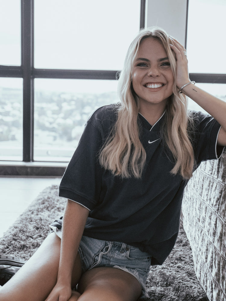 Vintage Wholesale Clothing Supplier | Vinted Reseller Boxes – Vintage ...